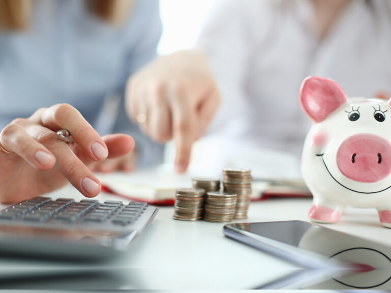 Canadians prioritizing short-term financial goals: survey | Advisor.ca